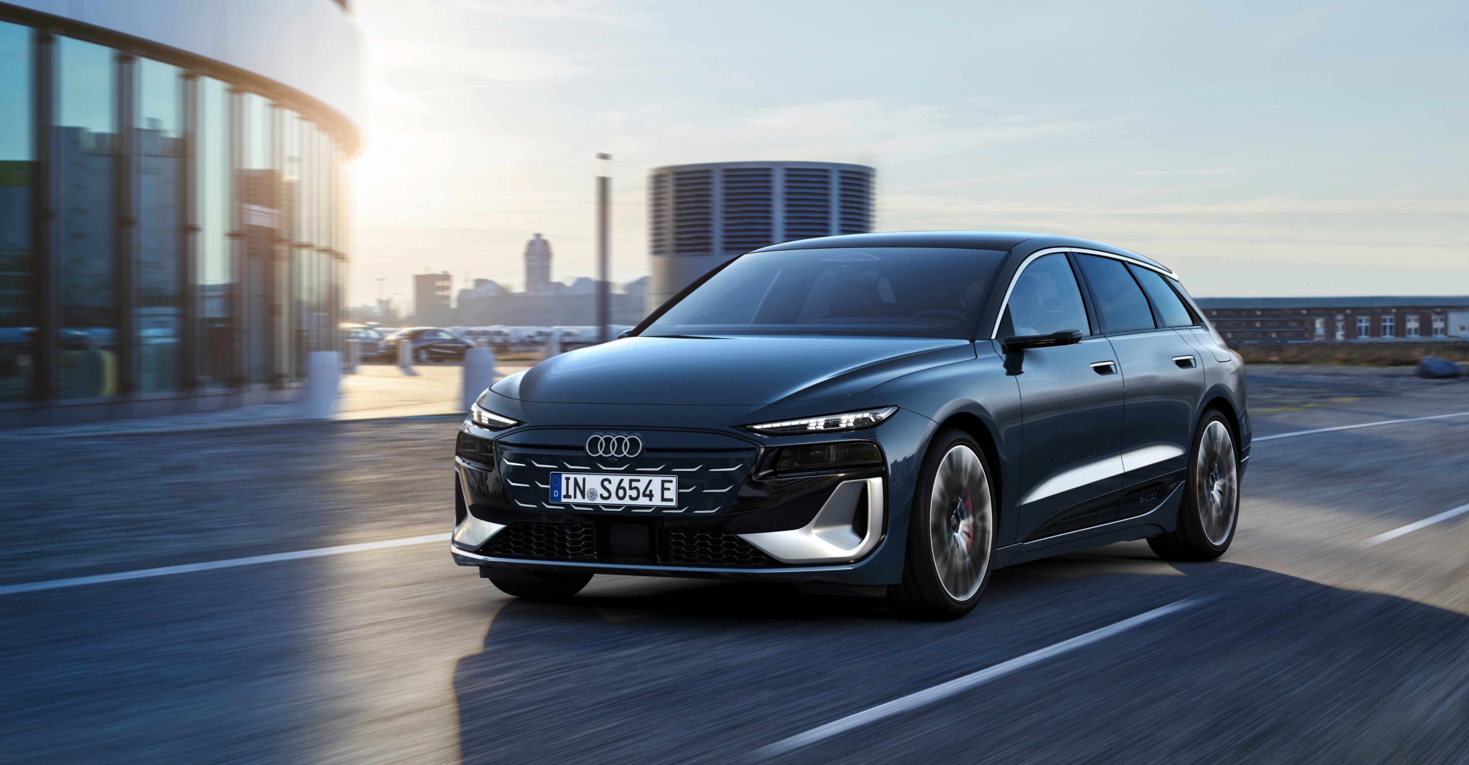 奥迪 A6 e-tron 树立设计与续航里程新标准 重塑高端中型车细分市场